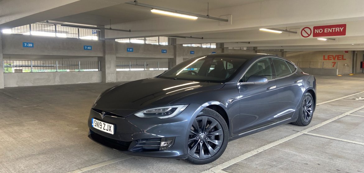 Electric Operated Doors – Grosvenor Autocentre